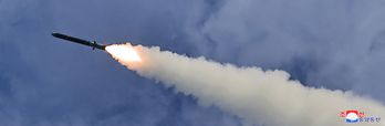 North fires missile into East Sea