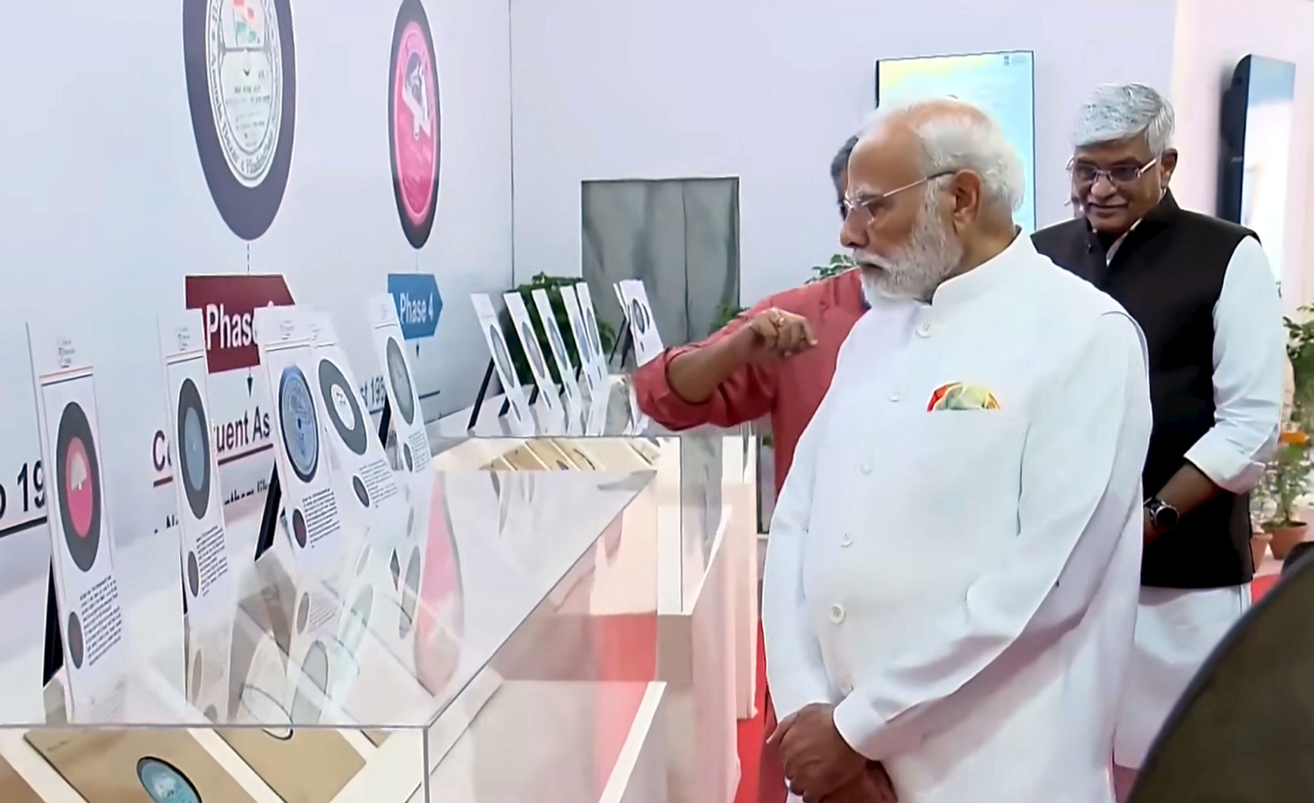 Key stanzas of 'Vande Mataram' dropped in 1937, divisive mindset still ...