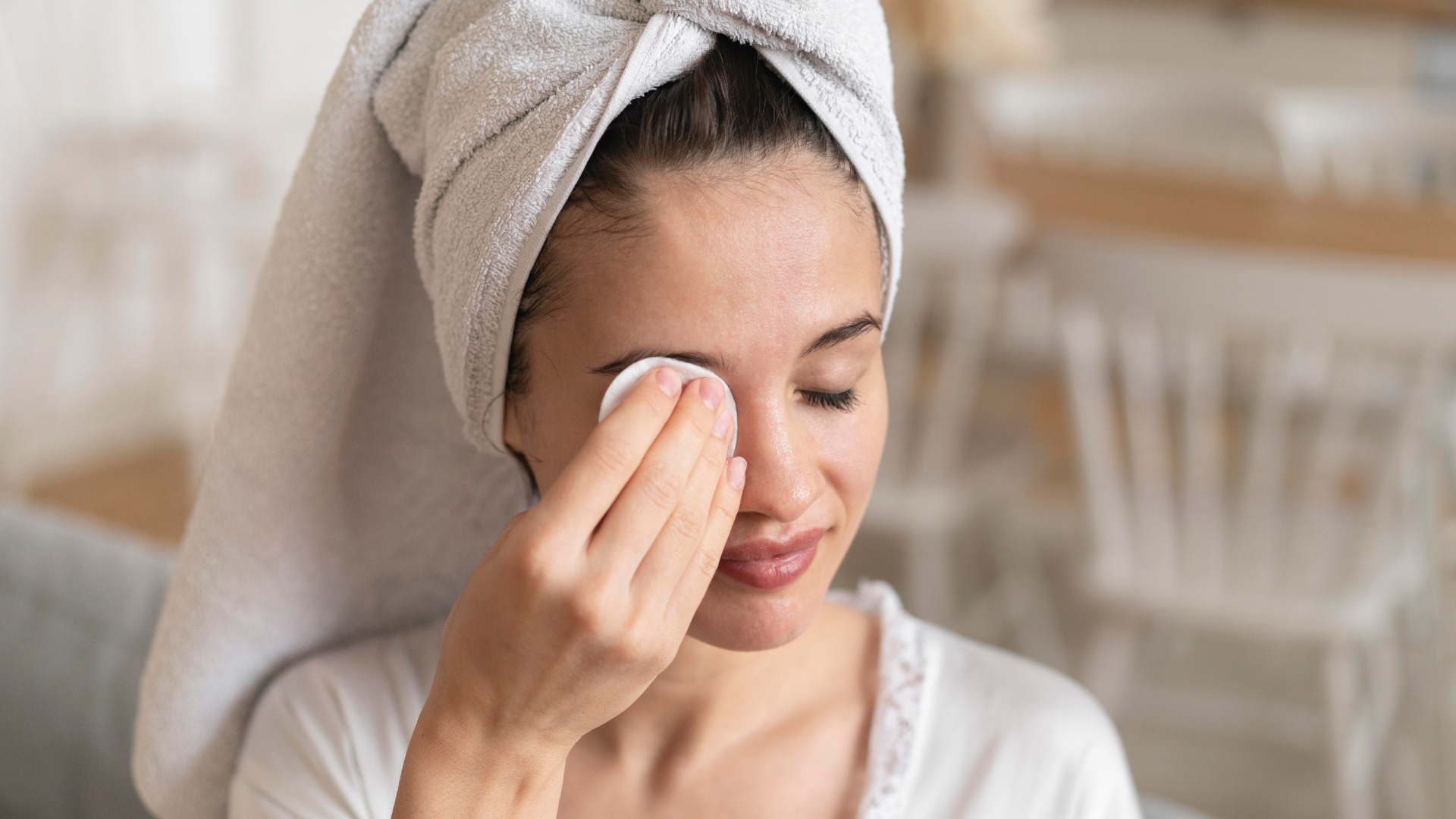 Slut på sminkborttagning? Här är ett hemmagjort alternativ som ...