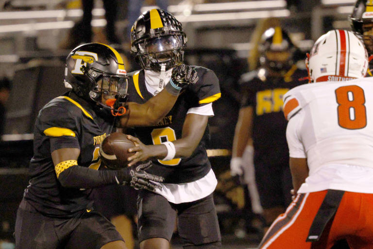 Forney flattens Rockwall-Heath’s rally with late touchdown by Nelson ...