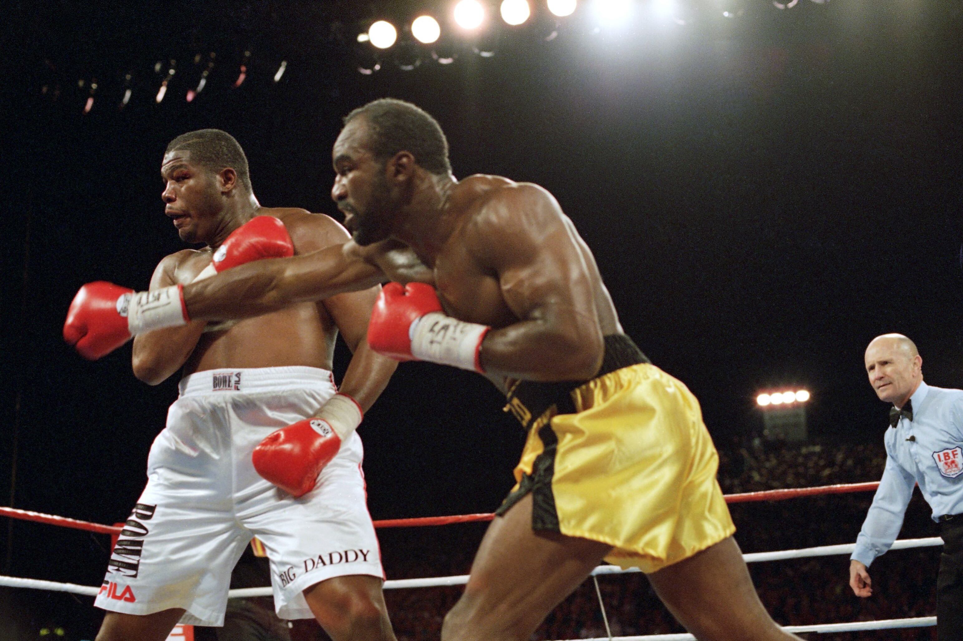 On This Day in History: James ‘Fan Man’ Miller parachutes into ring at ...