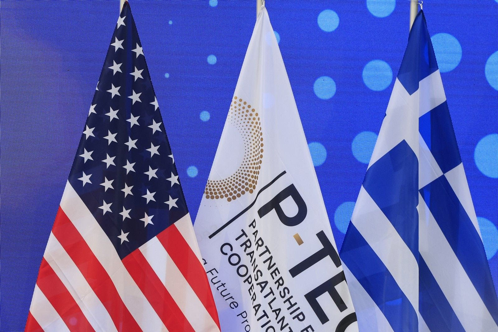 LIVE ΕΙΚΟΝΑ: Οι εργασίες της Συνόδου Διατλαντικής Συνεργασίας για την ...