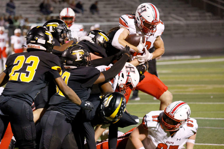 Forney flattens Rockwall-Heath’s rally with late touchdown by Nelson ...