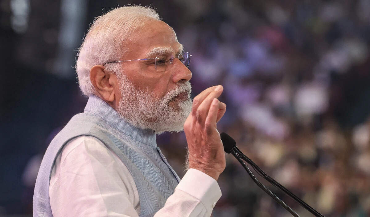 Prime Minister Modi Launches Year-Long Celebration for 'Vande Mataram's ...