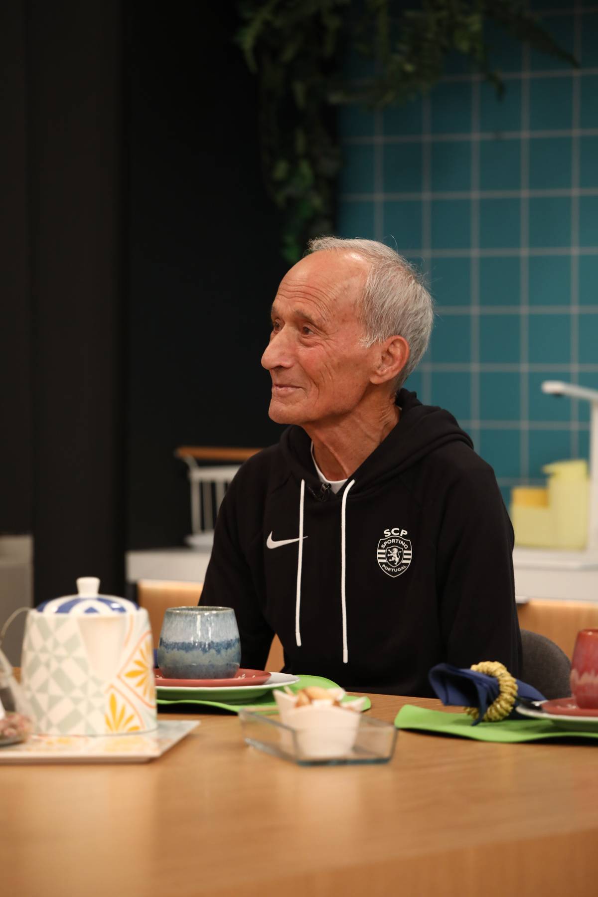 A idade é só um número! Armando dedicou a sua vida ao atletismo: "Não ...