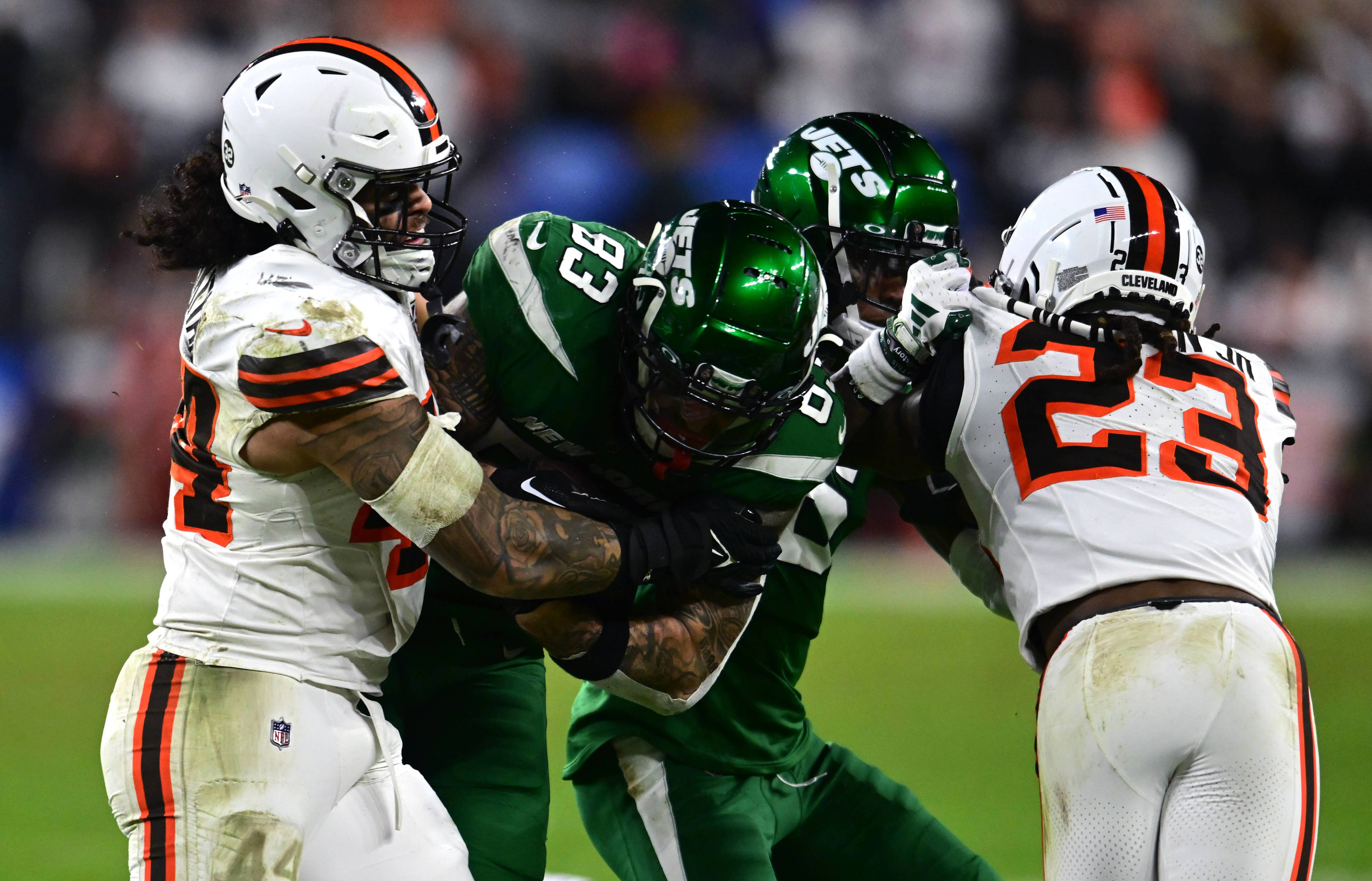 NFL Preview: Predicting All Possible Scorelines for the 14 Games from ...