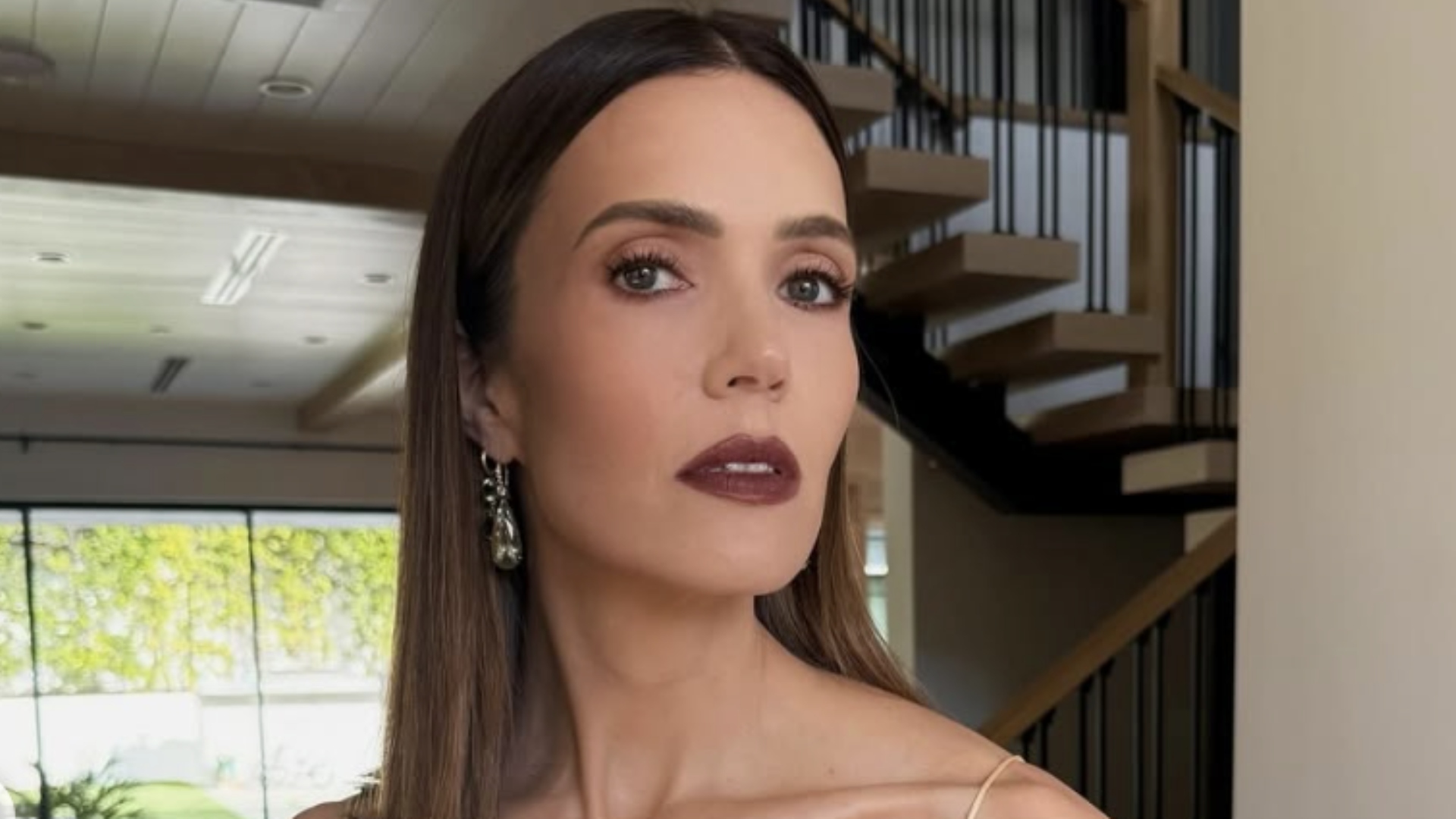 Wearing An Invisible Skirt Mandy Moore Embraces This Years Trend