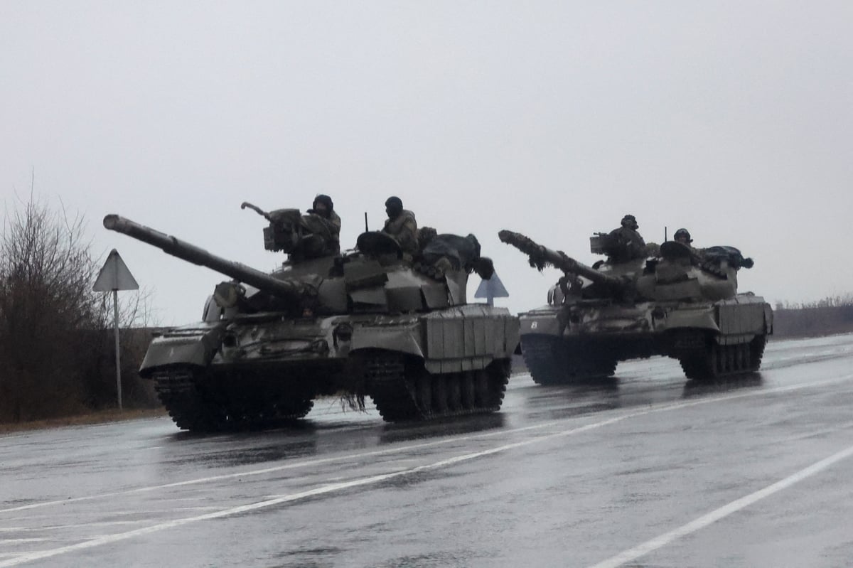 Putin's tanks could roll into European Nato country tomorrow, general