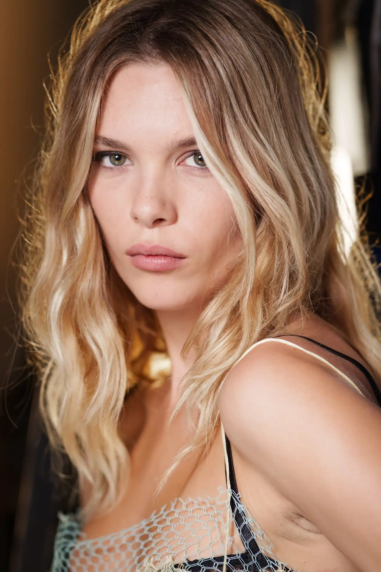 “Si buscas una cobertura total, opta por una brocha densa para difuminar