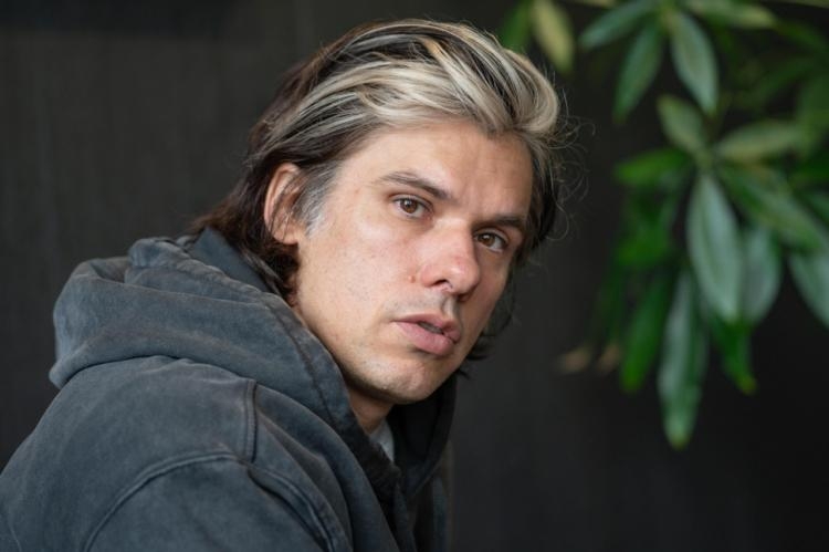 Succès, paternité, double maléfique… Orelsan joue la carte de l ...