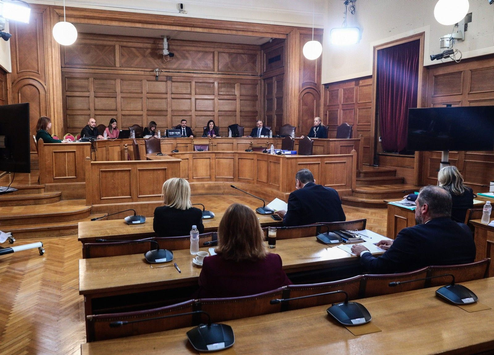 Εξεταστική ΟΠΕΚΕΠΕ: Η κυβέρνηση αναγκάζεται να καλέσει "Φραπέ", "Χασάπη ...