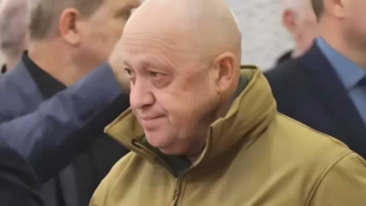 The Final Flight of Putin's Chef: Video Captures Prigozhin's Doomed Jet