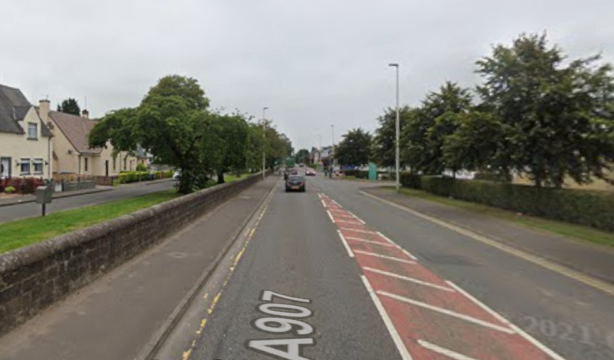 Alloa crash: Man, 81, hospitalised after driver 'may have taken ill ...