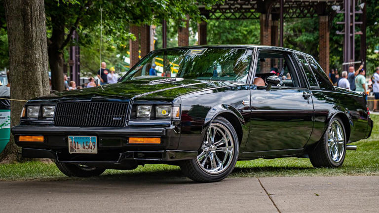 8 classic sleepers that can embarrass modern sports cars