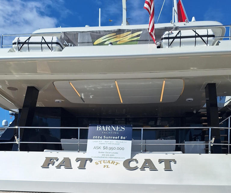 Fort Lauderdale Boat Show is big on 'show' and really big on boats and ...