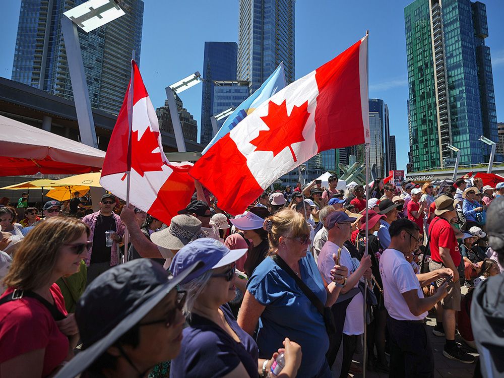 Canadians feel optimistic about their personal lives, but pessimistic ...