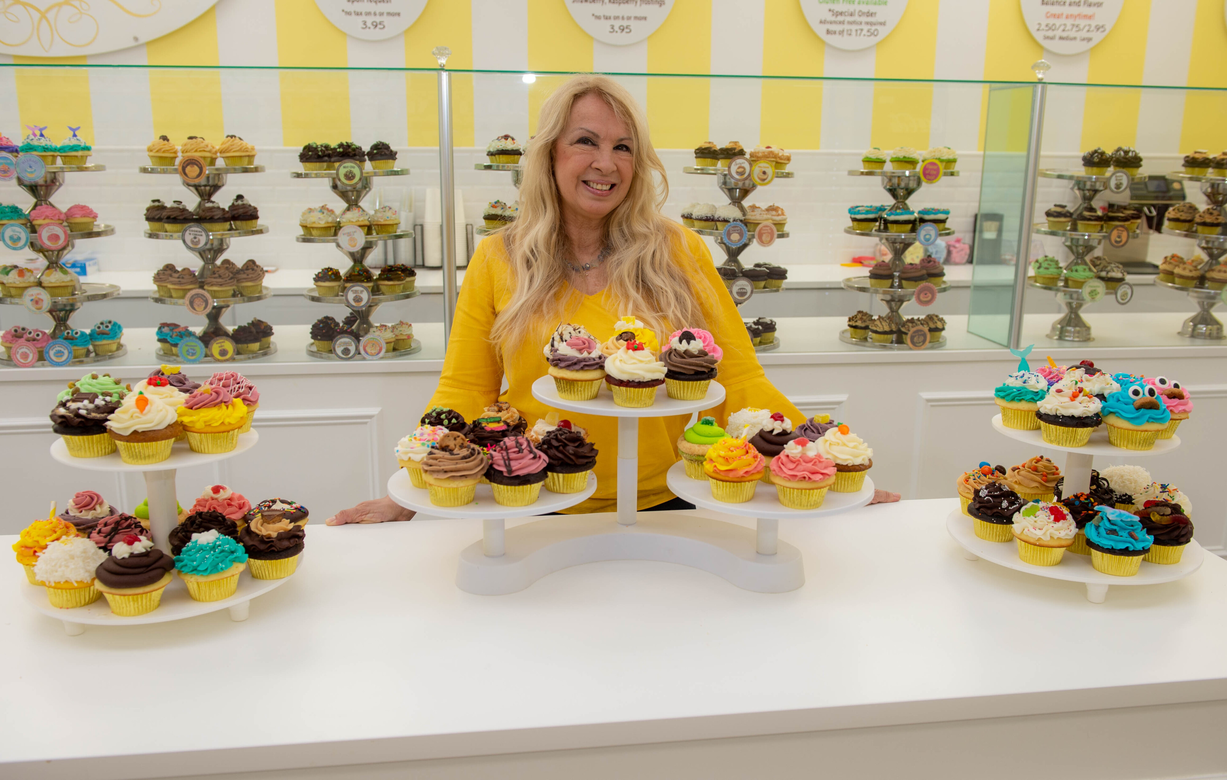 A popular CT bakery owner decides to retire. A frenzy of customers fill ...
