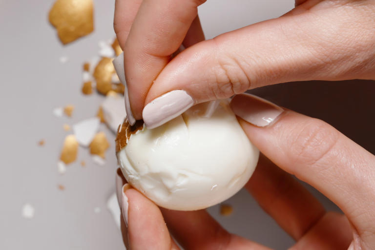 Eieren laten schrikken: heeft dat eigenlijk wel zin?