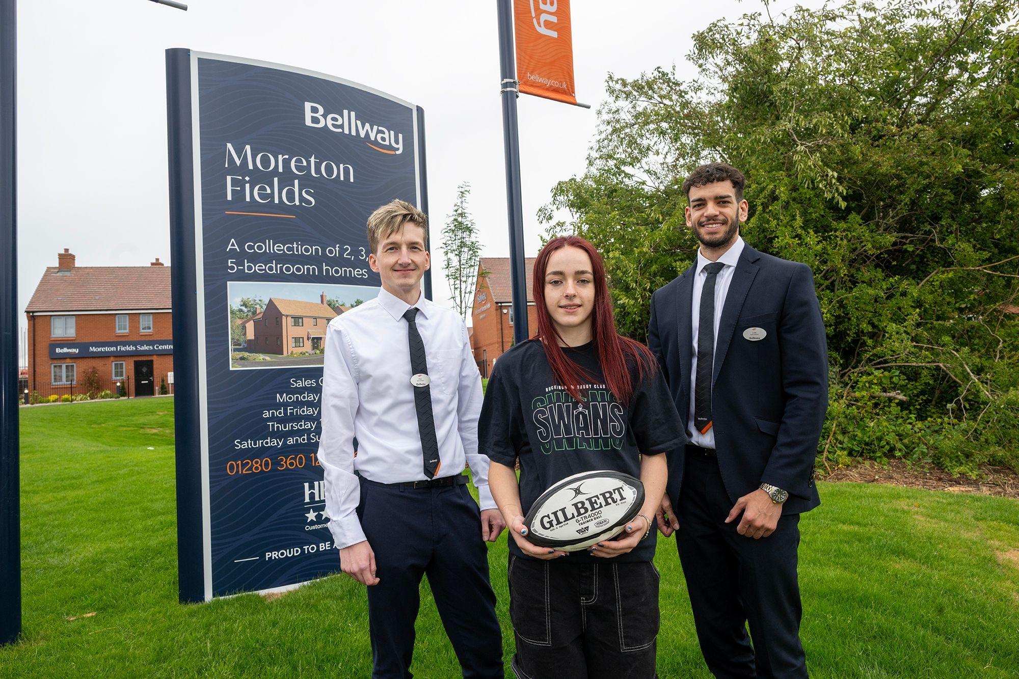 Bellway sponsors promising young women’s rugby player at Buckingham Swans
