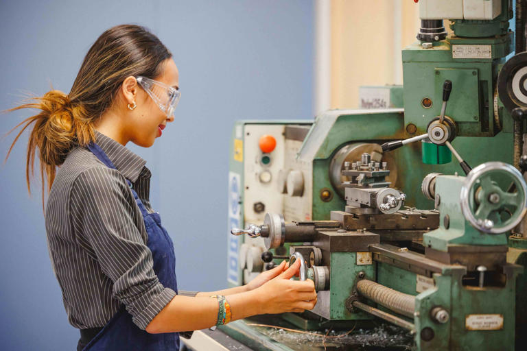 Independent School News: November Week 1