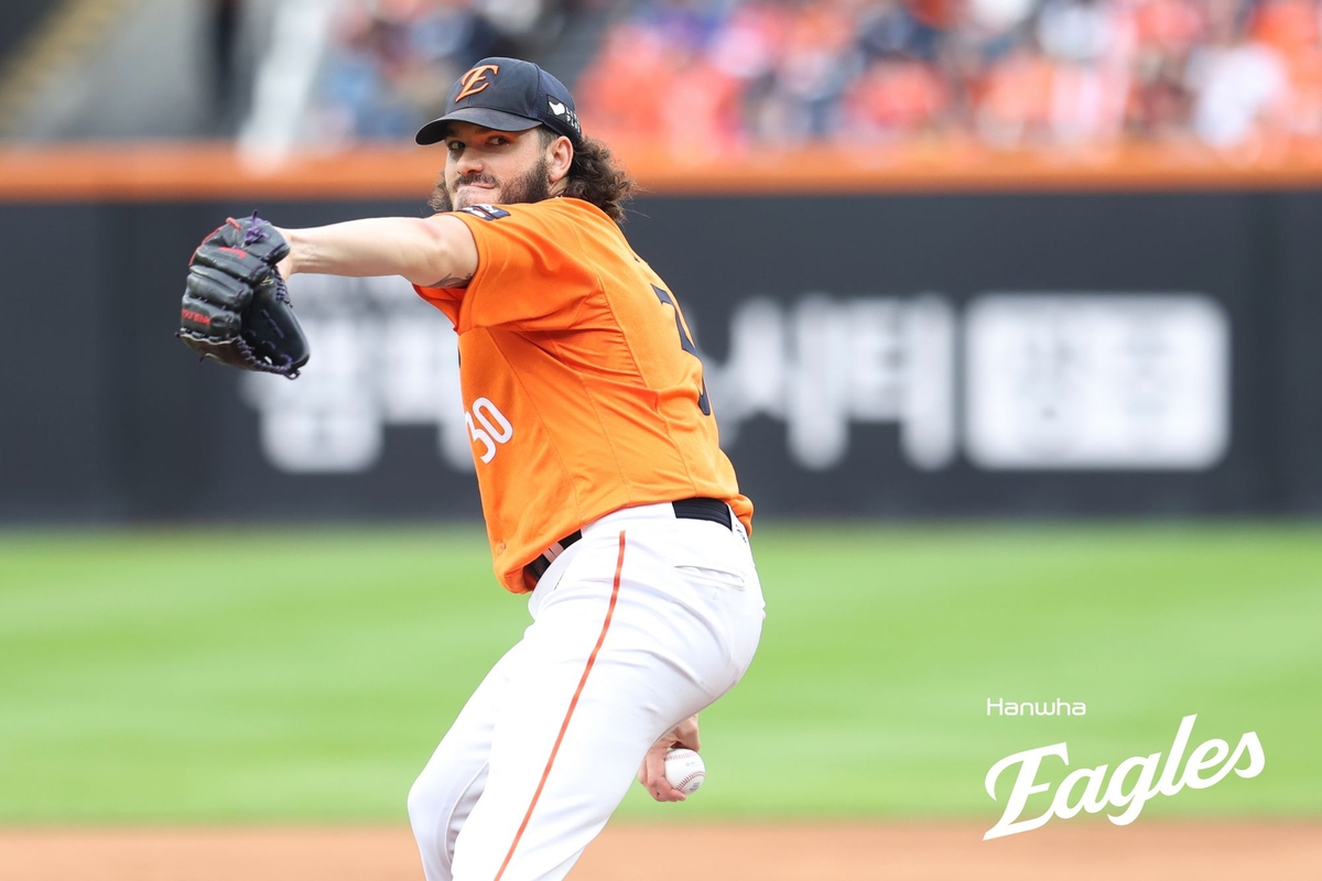 올해 KBO리그 지배한 폰세, ESPN의 MLB FA 평가에서 김하성보다 높은 41위···“2년·262억원 예상”