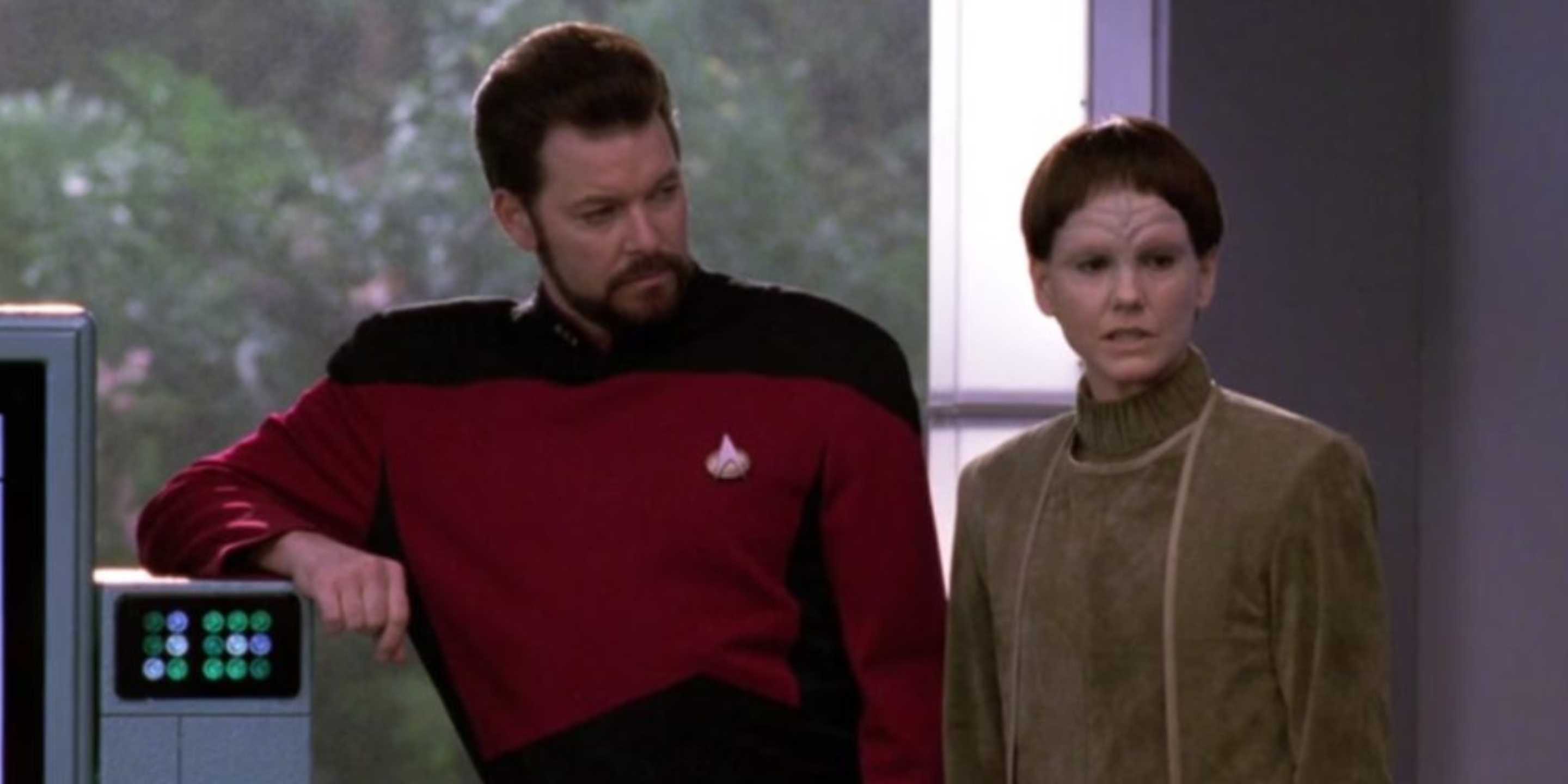 Jonathan Frakes' Top 10 Riker Performances in Star Trek