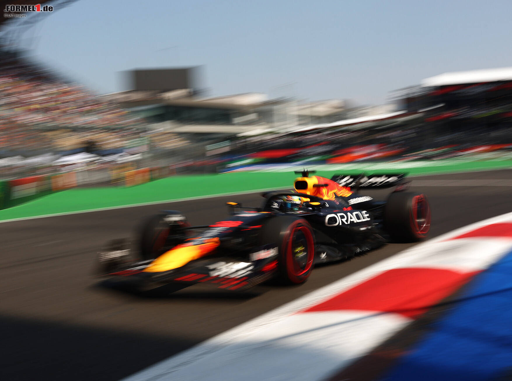 Helmut Marko lobt Arvid Lindblad: "Mit Abstand der schnellste Rookie"