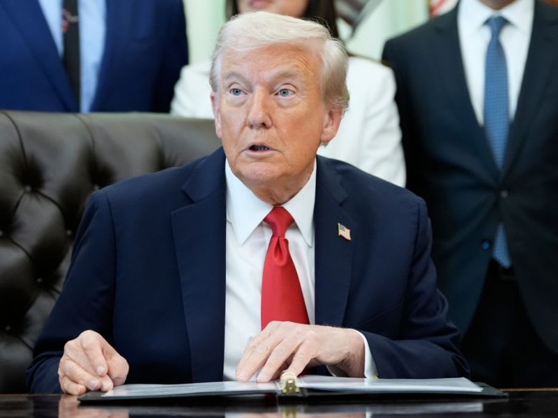 Donald Trump: "Er kann kaum noch laufen!" Insider enthüllt Trump-Verfall