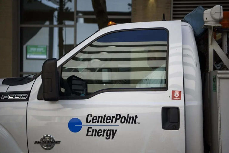 CenterPoint, Entergy power outage in Houston due to bad weather - when ...