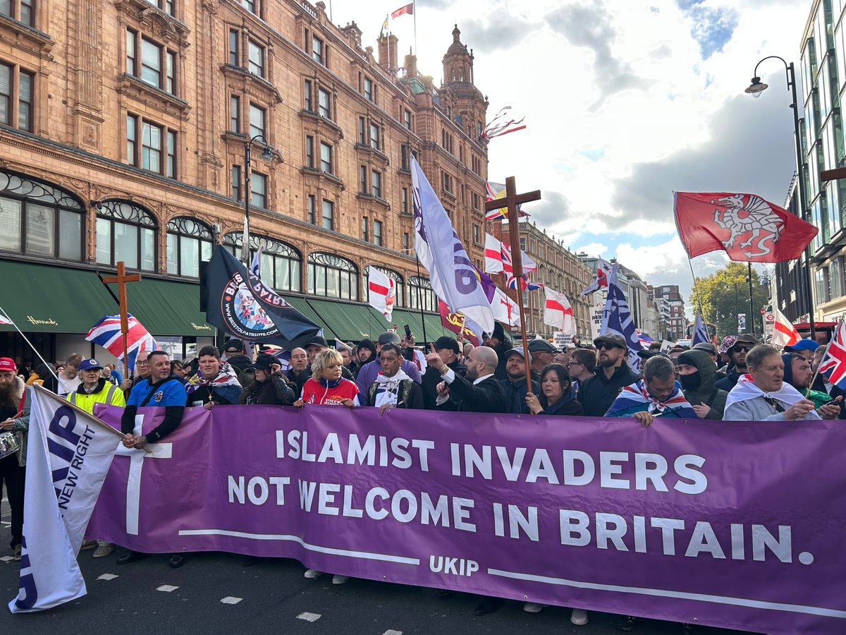 London protests LIVE: Four arrests as UKIP protest and counter-demo ...