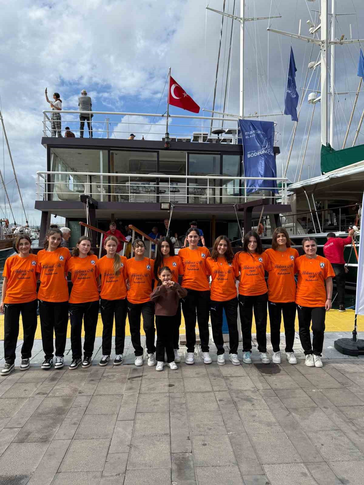 Denizin Kızları, The Bodrum Cup’ta rüzgarla buluştu