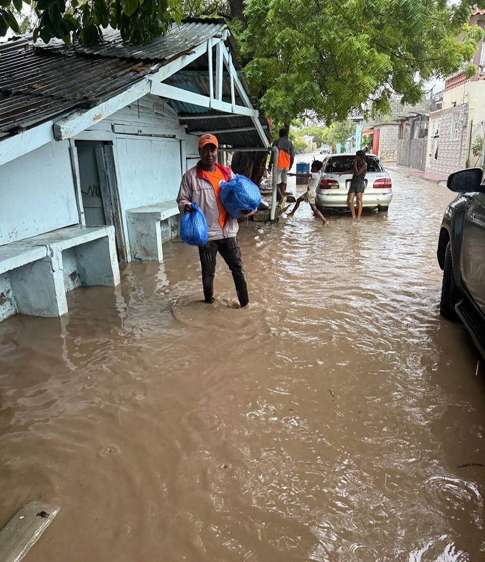 Hurricane Melissa undergoing extreme rapid intensification as Jamaica ...
