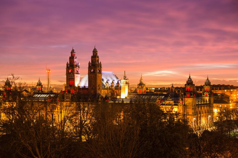 When exactly clocks go back tomorrow - and how long the darker nights ...