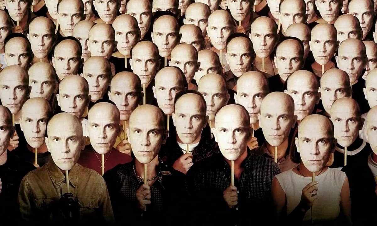 Tiesitkö tätä? John Malkovich luuli loukanneensa Being John Malkovichin ...
