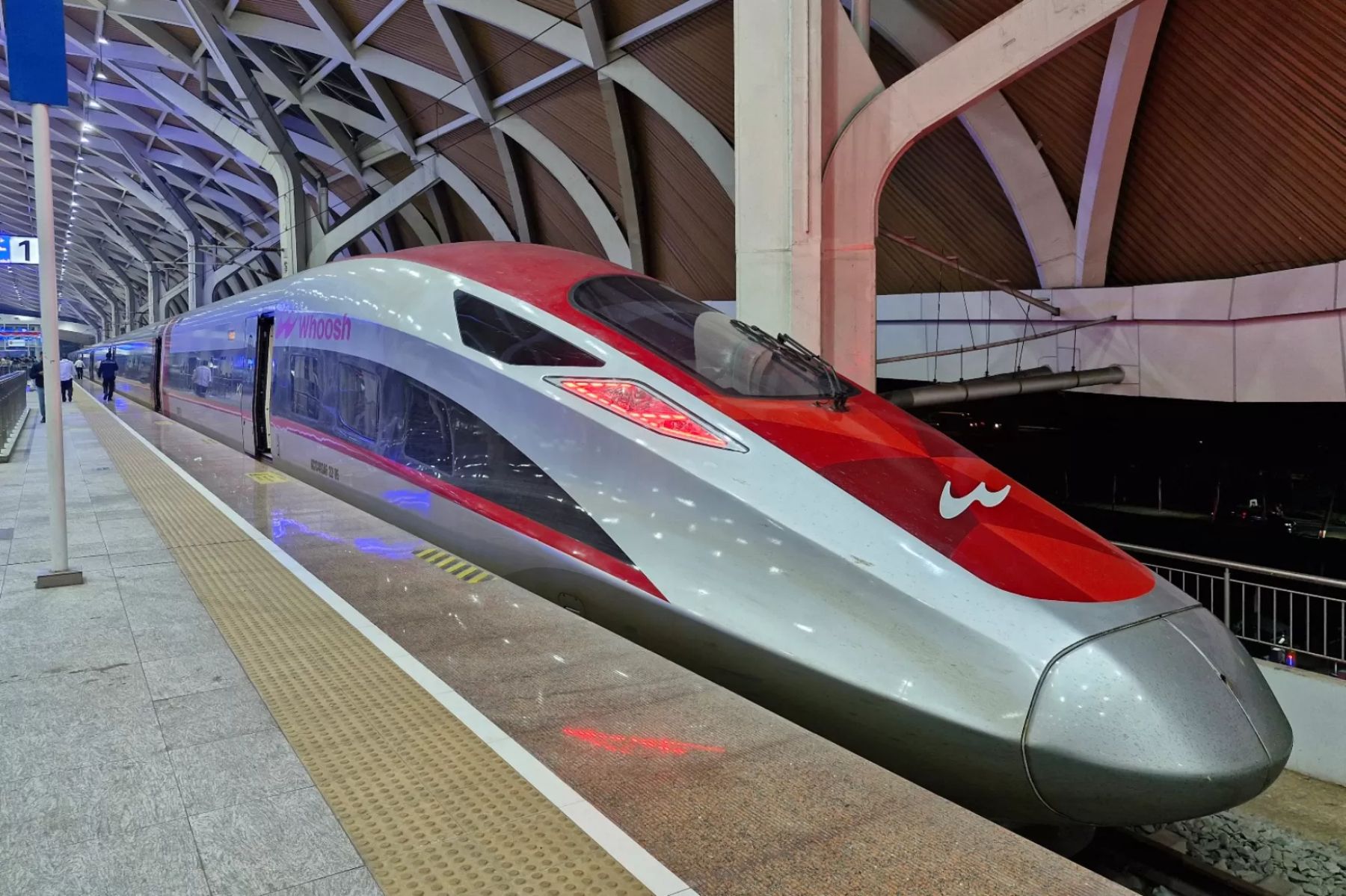 8 rute dan moda transportasi dari Bandung ke Jakarta yang paling banyak ...