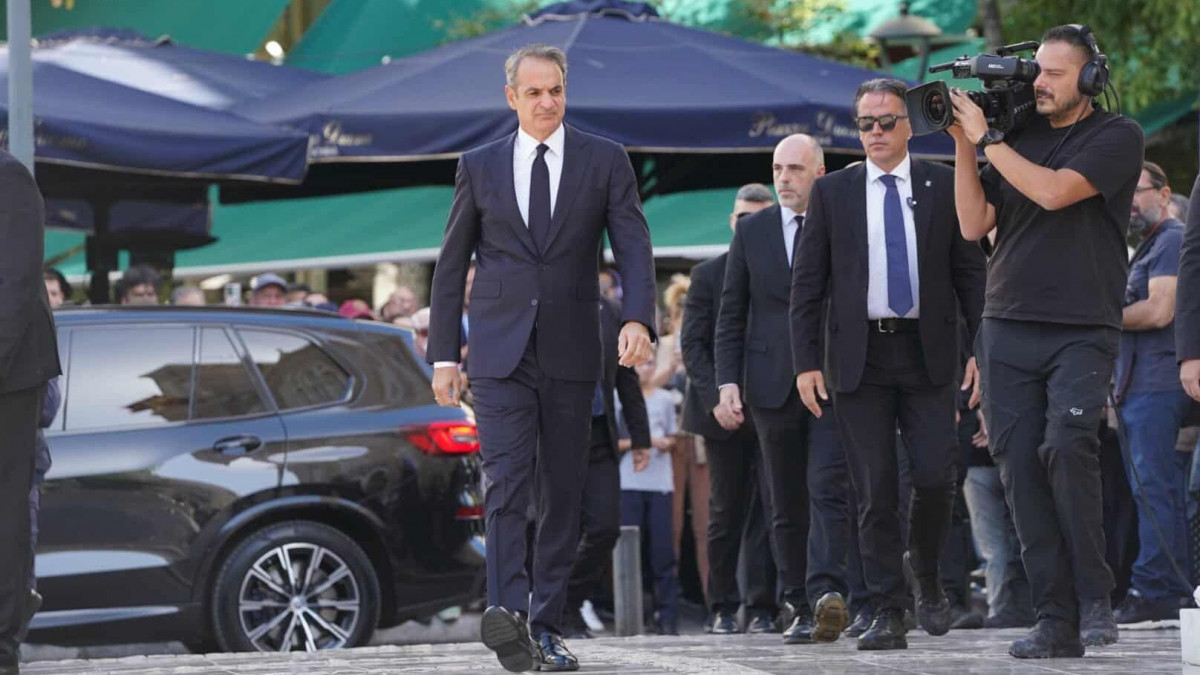 Μητσοτάκης: Ο Σαββόπουλος ανήκει στους λίγους που ενώ μας ψυχαγωγούν ...