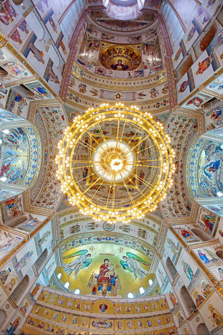 Ρουμανία: Ο Ναός της Σωτηρίας του Λαού είναι η μεγαλύτερη ορθόδοξη ...