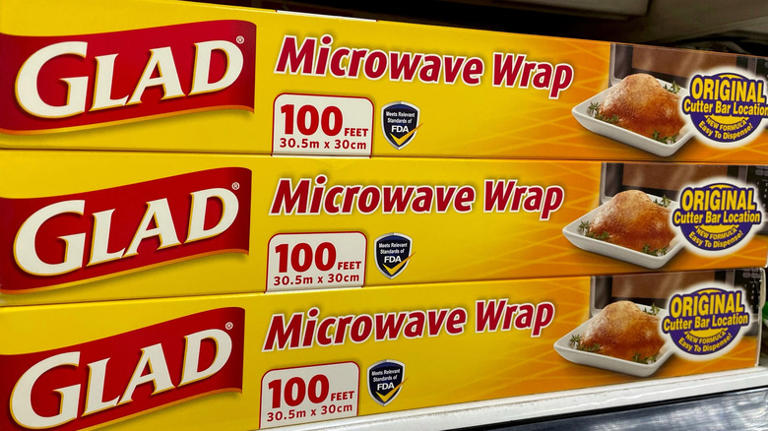 Can You Put Plastic Wrap In The Microwave?