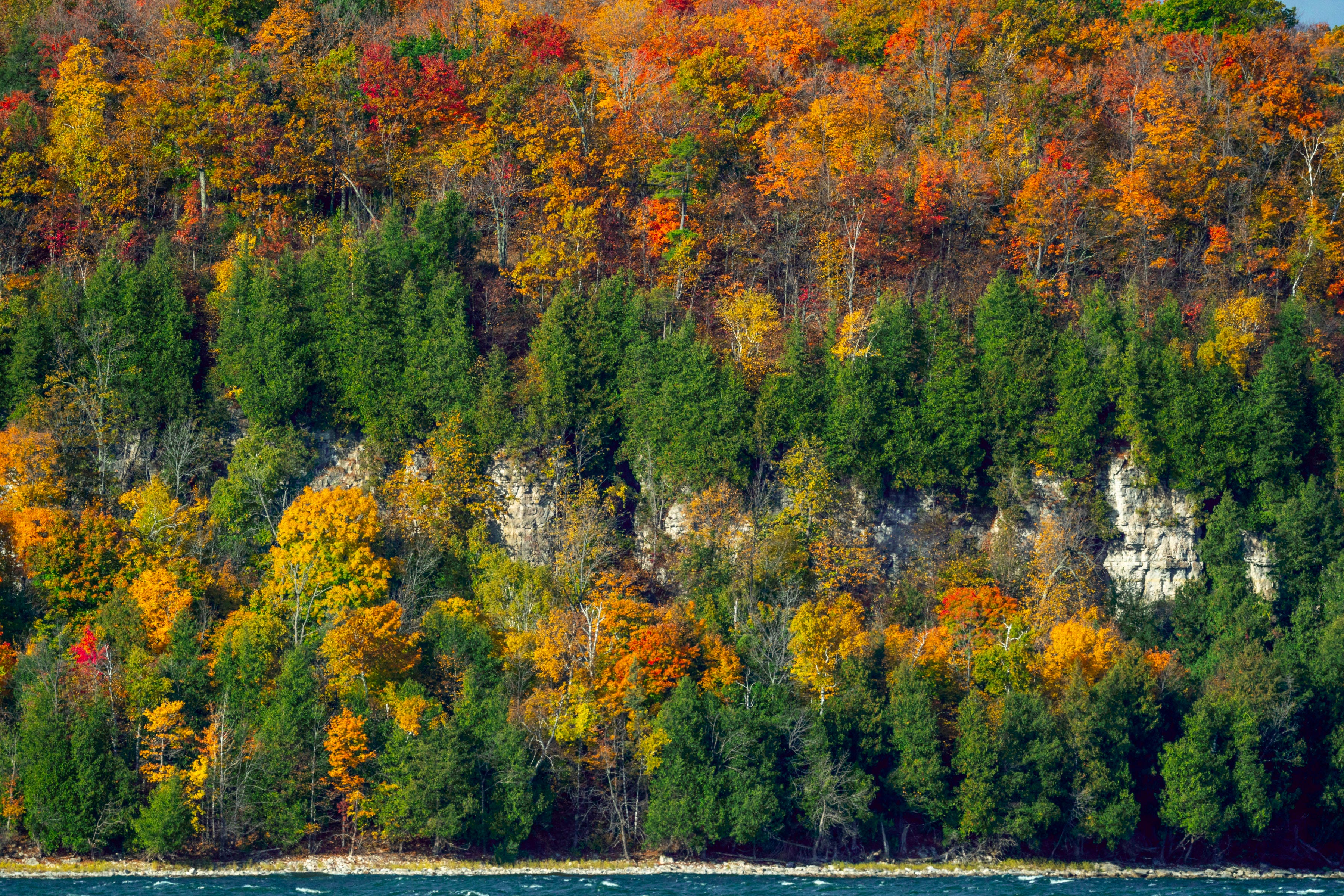 One found dead after explosion at Door County resort