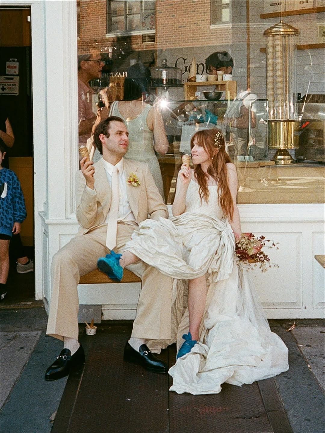 Pizza, Subway, and 'I Do': Carly Rae Jepsen and Cole M.G.N.'s Laid-Back ...