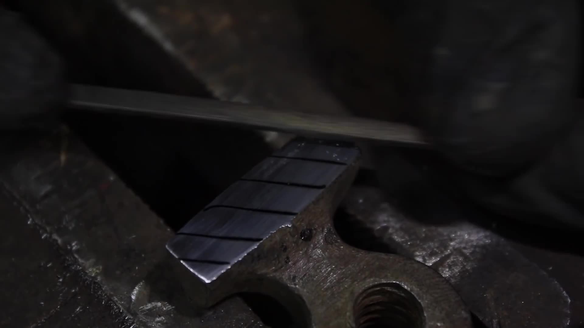 Tiny blacksmith vice - restoration