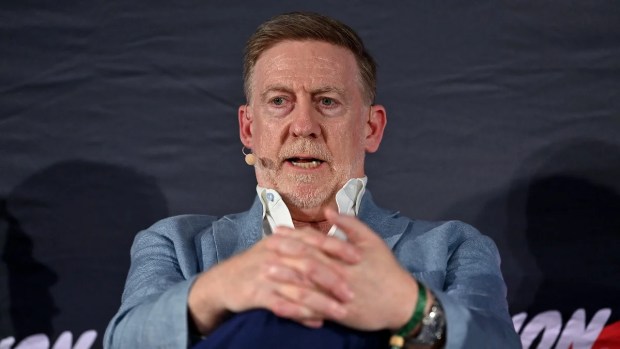 Bill Owens Says '60 Minutes' Bosses Were 'Very Concerned' About Trump ...