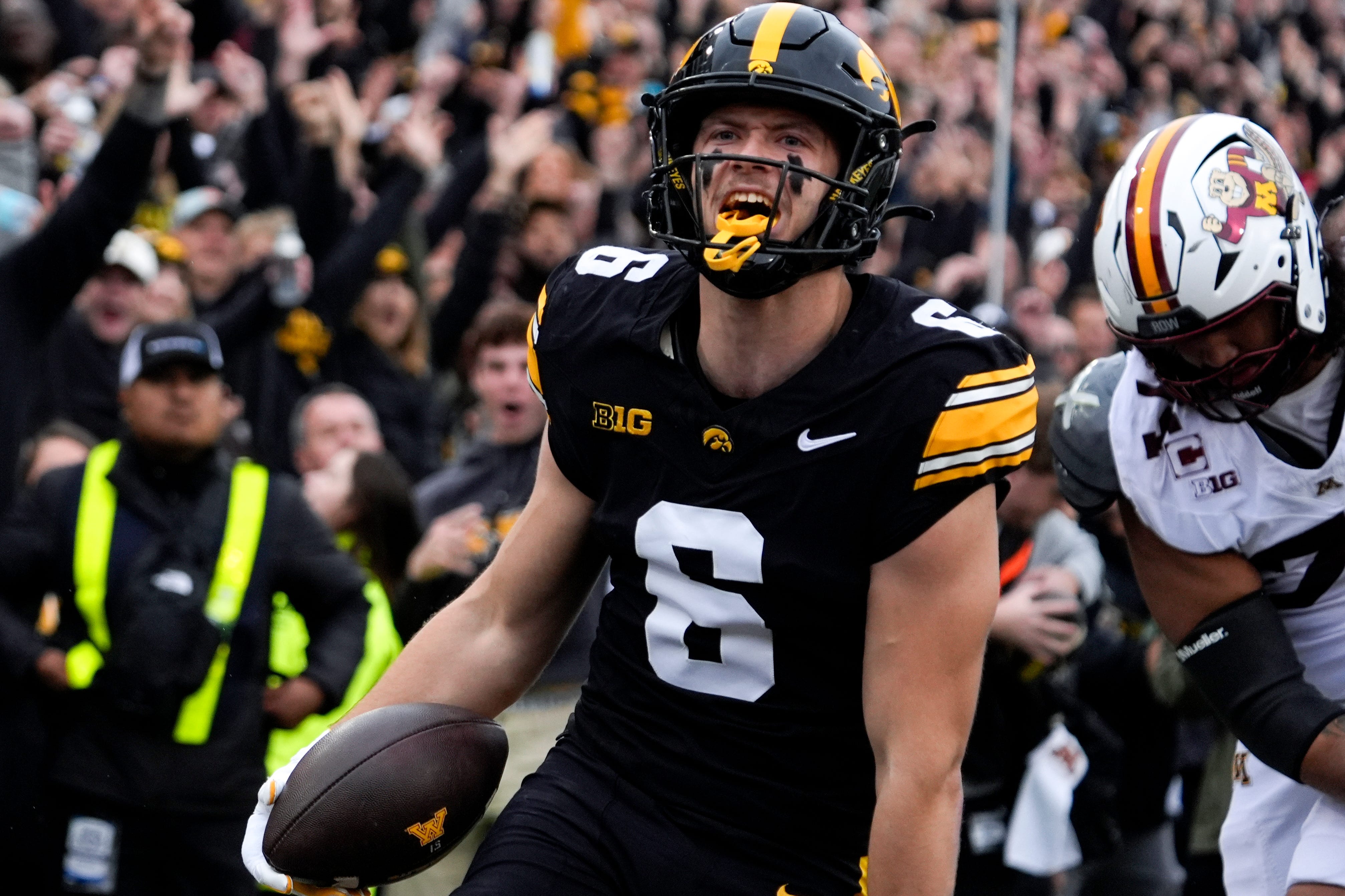Takeaways as Iowa football sinks Minnesota's boats in Hawkeyes' rout of ...
