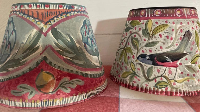 21 Easy Paint DIYS That Give Your Home A Unique Pop Of Color