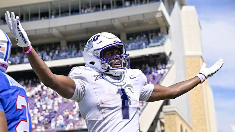 The Horned Frogs Lead West Virginia 20-7 at the Half