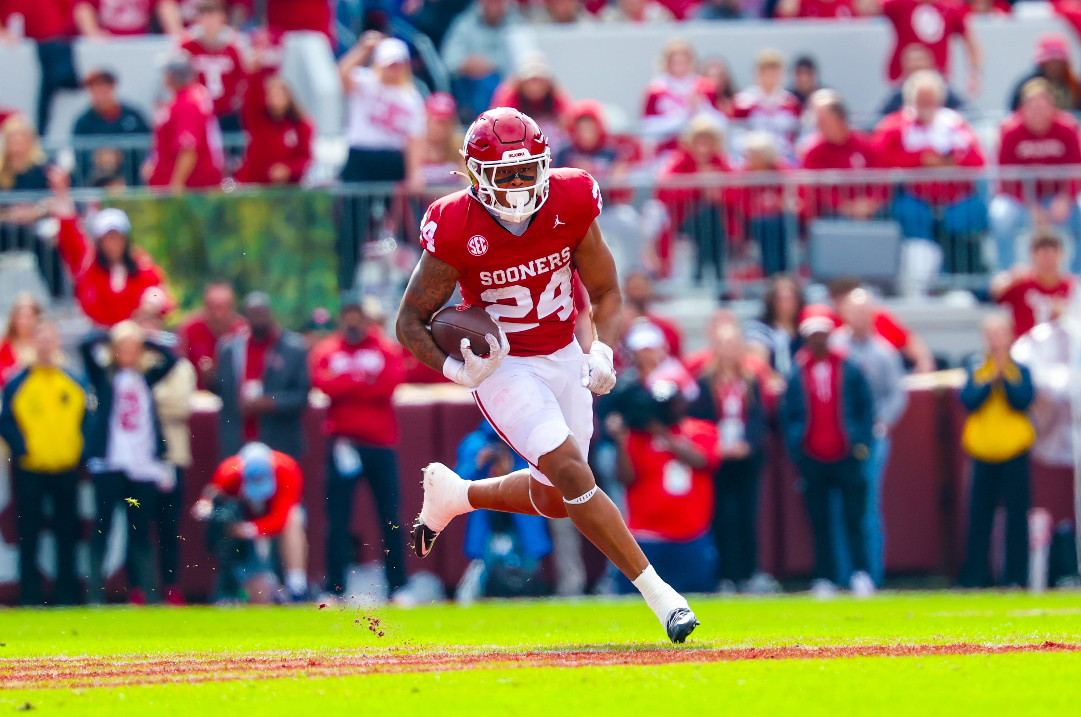 Oklahoma neglected the best part of their offense in crunch time