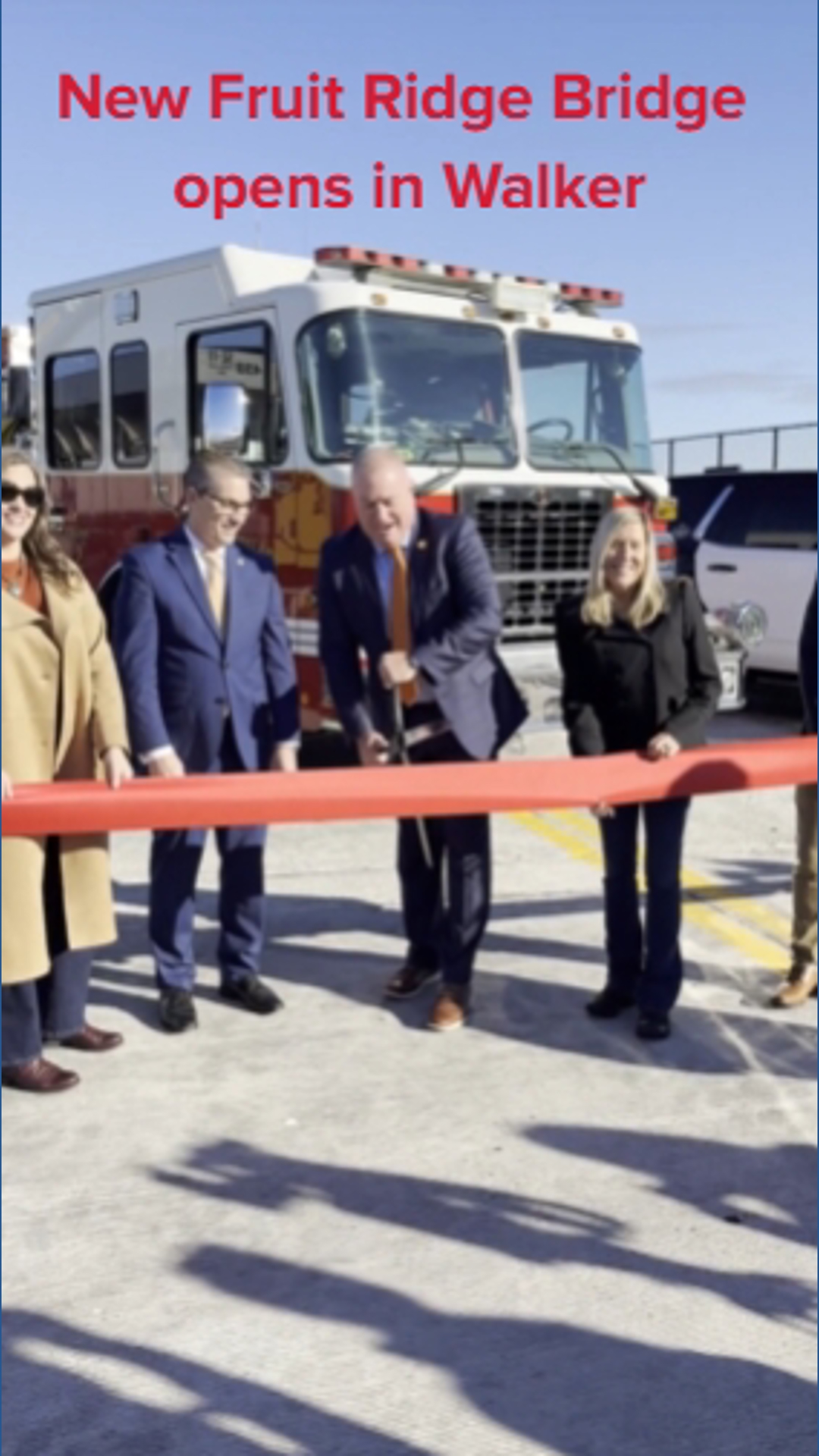 New Fruit Ridge Bridge opens in Walker
