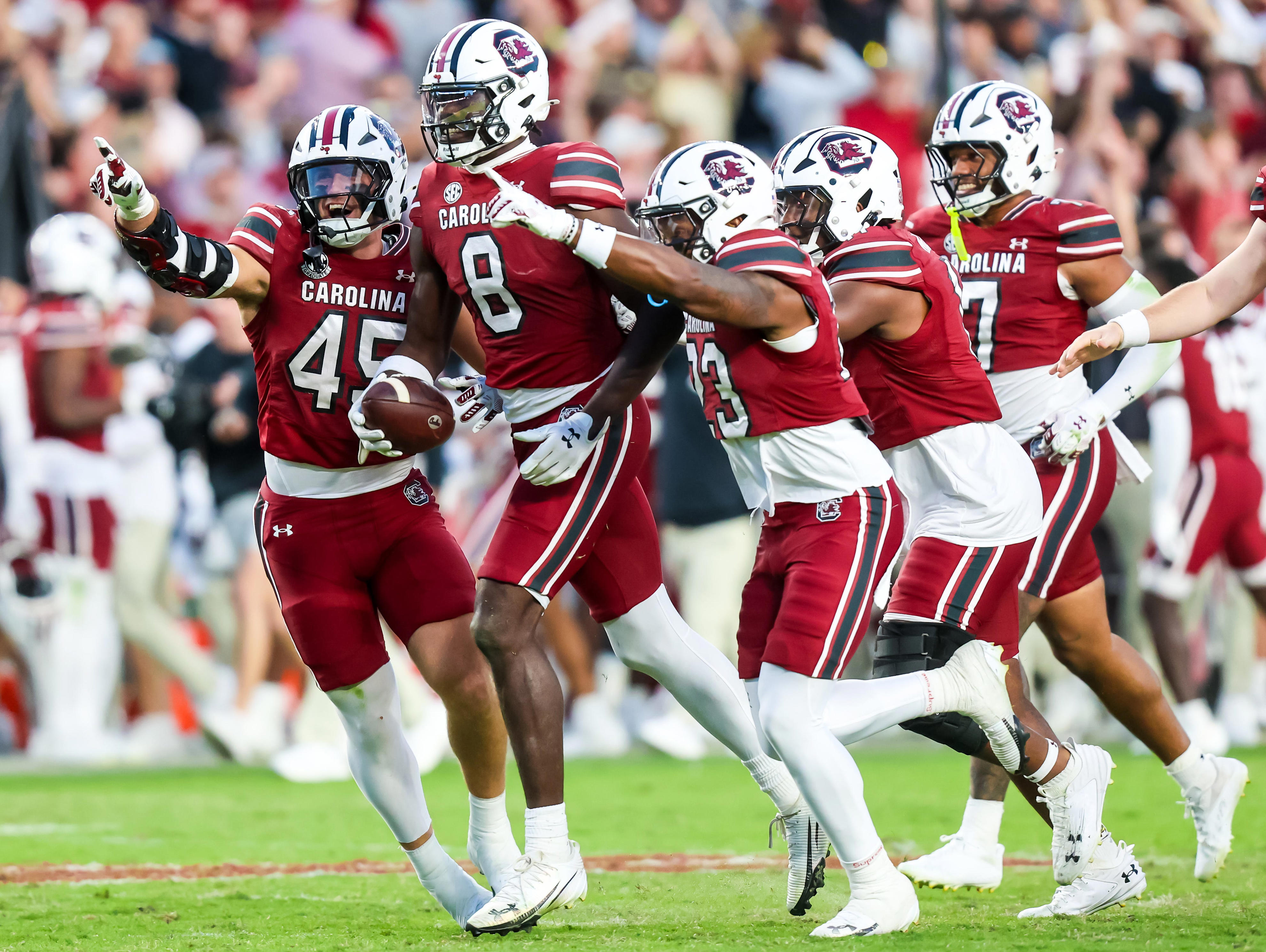 Will South Carolina football, LaNorris Sellers upset Ole Miss, Lane ...