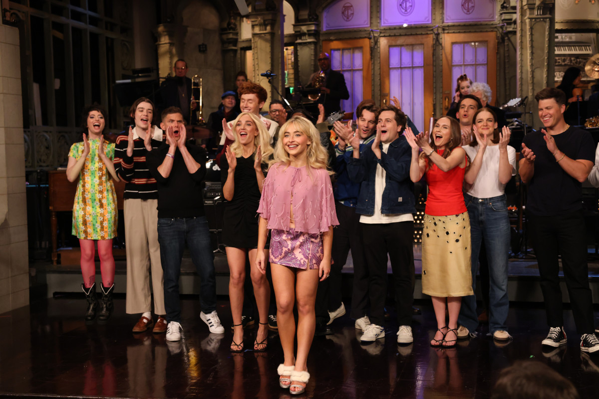 'SNL' Alum Shares His Hope for the Show's Current Stars After Cast Shake-Up