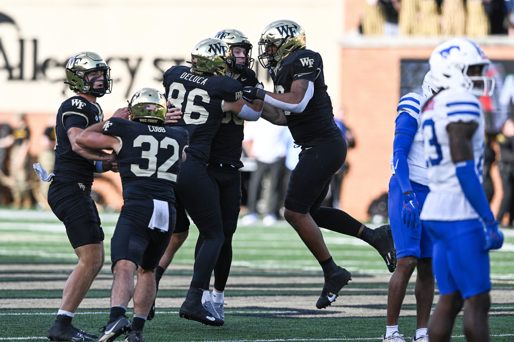 Another long field goal brings end to SMU streak